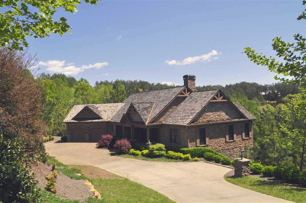 FOR SALE: Reserve at Lake Keowee Estate on 2+ Acres - GCHNGolf Course ...