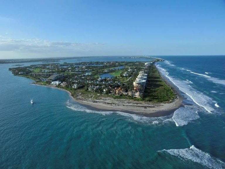 Sailfish Point Golf Community - Private Gated Florida Oceanfront Homes