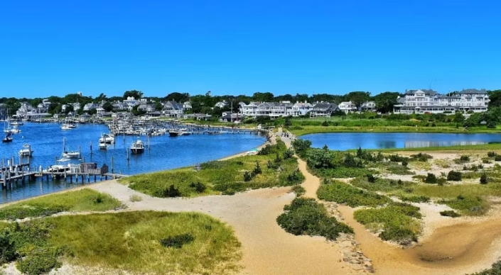 Edgartown Luxury Homes for Sale | Golf Course Home Network
