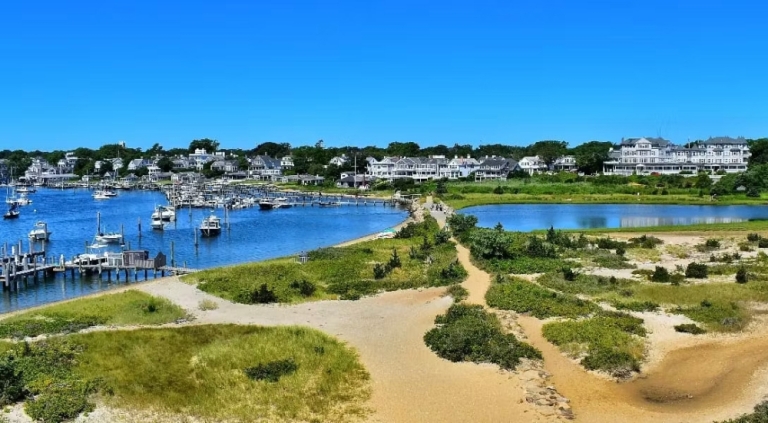Edgartown Luxury Homes for Sale | Golf Course Home Network