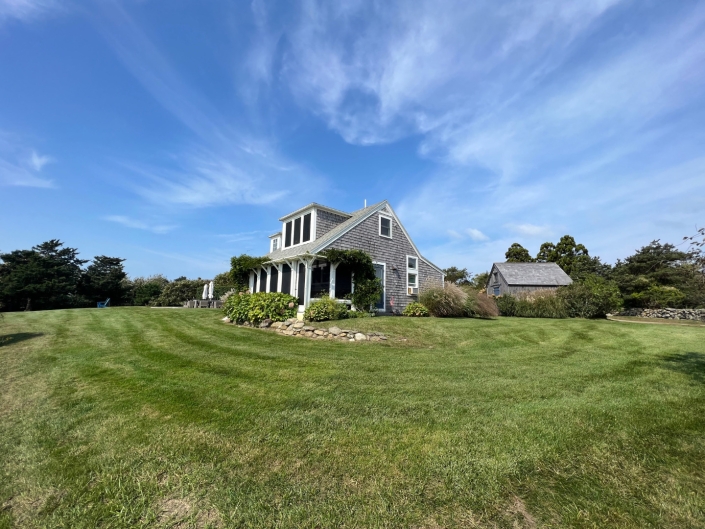 Chilmark Luxury Homes - Martha's Vineyard | Golf Course Home Network