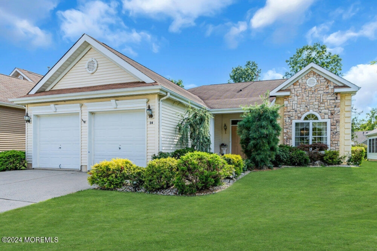 Golf Homes Golf Community Homes for Sale | Golf Home Listings for Sale